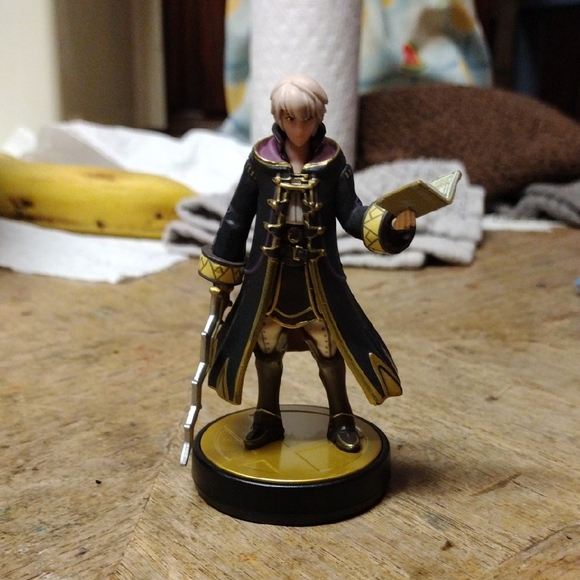Nintendo | Toys | Super Smash Brothers Robin Amiibo | Poshmark